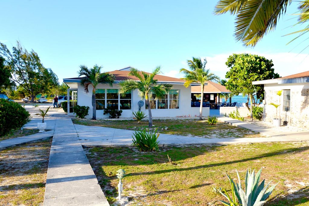 Bahamas Bonefishing Trips - Fly Fishing Trips Andros Island Bahamas - Rates